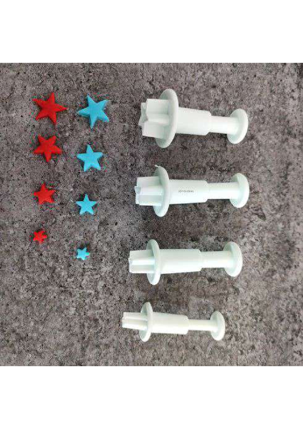 COOKIE CUTTER PLASTIC - Star Plunger Cutter set of 4
